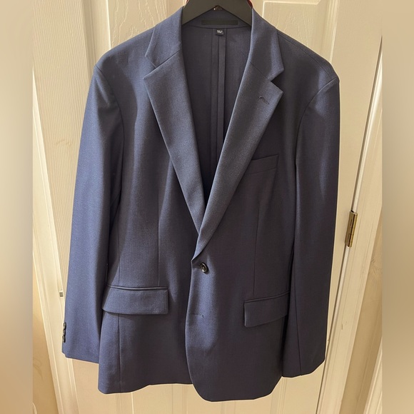 Suits & Blazers | J Crew Performance Suit With 4 Way Stretch In Navy ...
